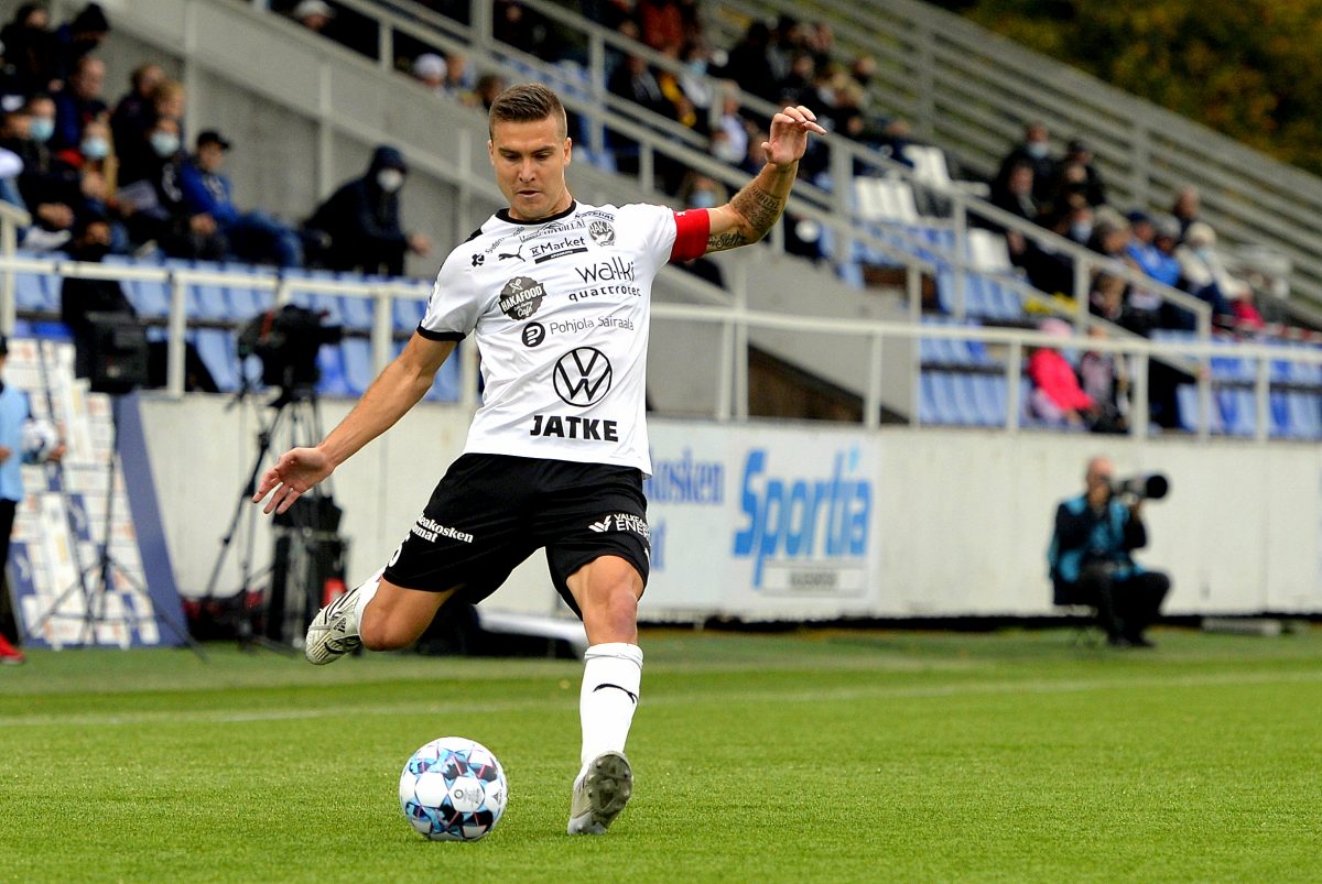 Jacob Bushue luottavaisena – ”Olemme menossa oikeaan suuntaan” - FC Haka