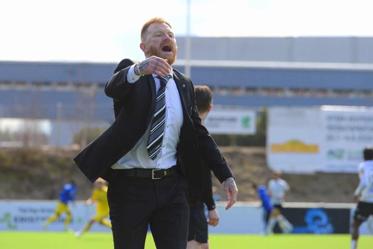 Andy Smith kypsyi rauhassa päävalmentajaksi – ”Koen itseni johtajaksi” - FC Haka