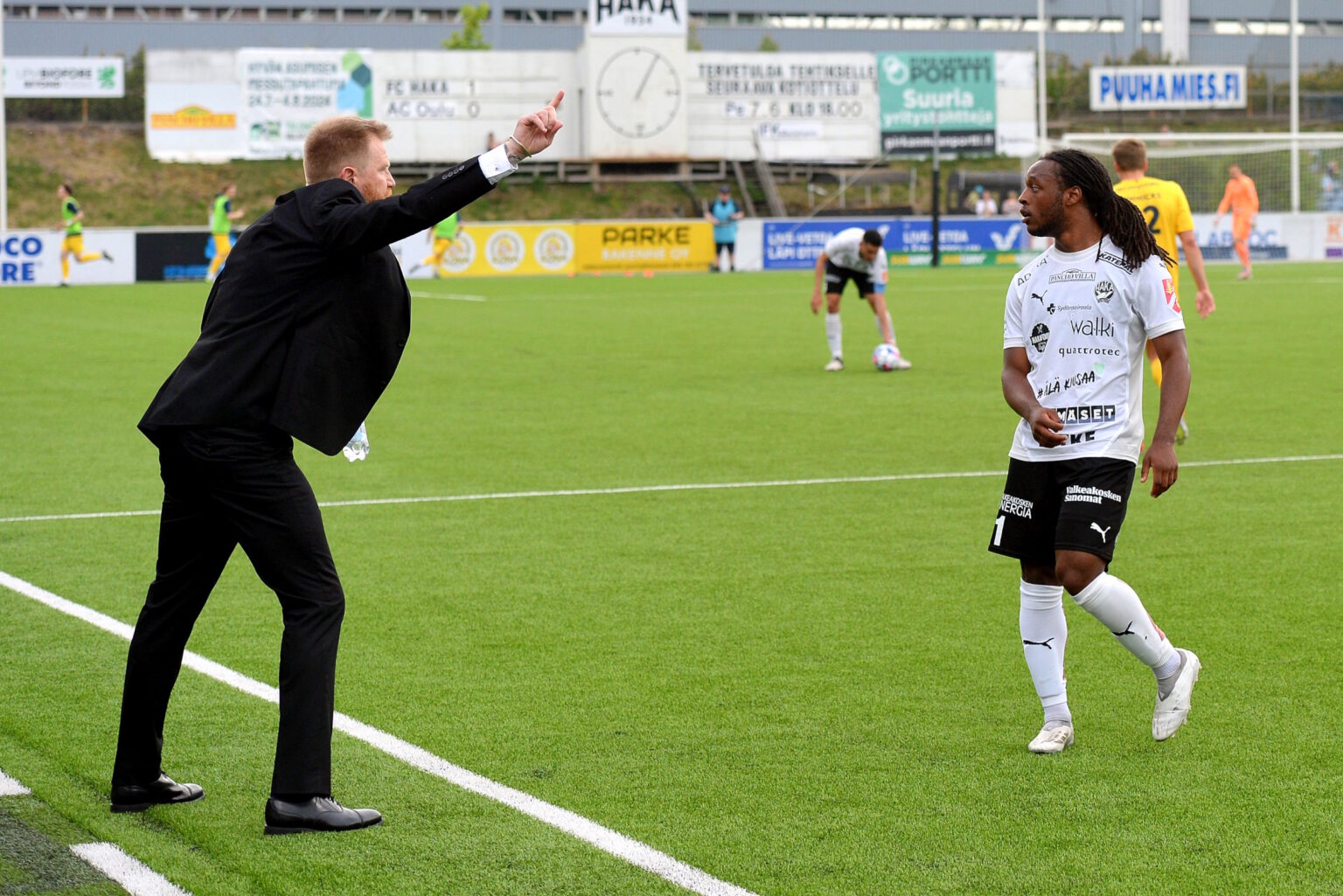 Andy Smith viihtyy Valkeakoskella – ”Rakastan tulla töihin joka päivä ...